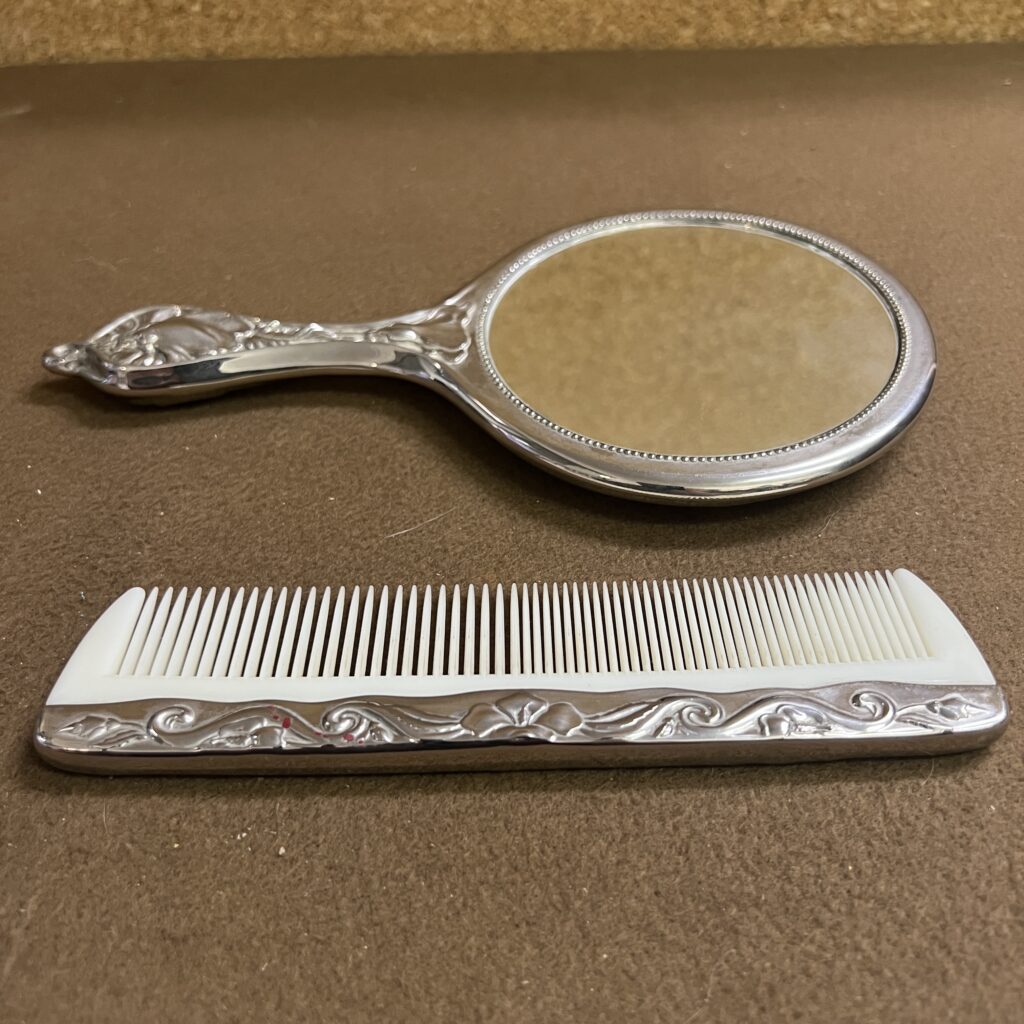 An Art Nouveau dressing table set - South Perth Antiques & Collectables